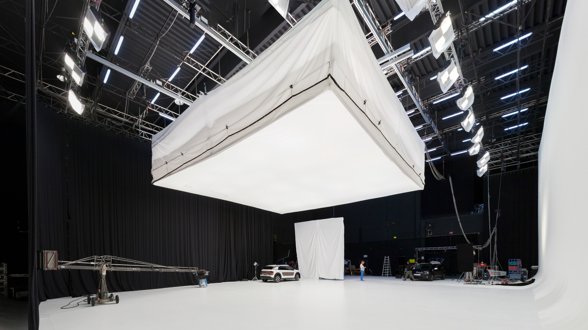 Hamburg | PRG Cinegate – Film Equipment & Studios